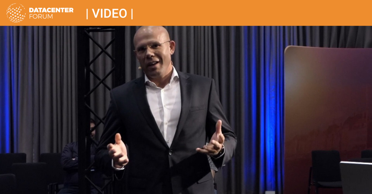 Working in the Datacenter Industry: 30+ different job roles based on 40 ...